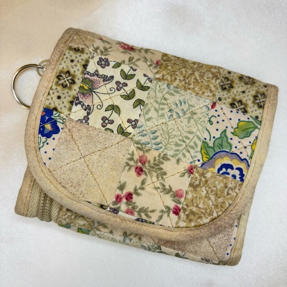 Donna Sharp | Bags | Donna Sharp Quilted Wallet Grandma Chic | Poshmark